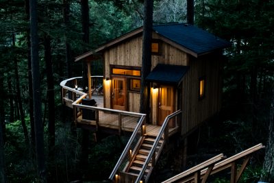 A slice of PNW Paradise - Nelson Treehouse