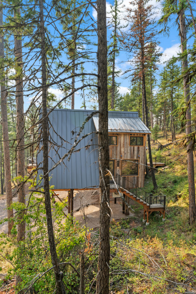 On The Rocks Ranch: An A-Frame Treehouse - Nelson Treehouse