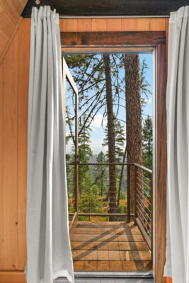 On The Rocks Ranch: An A-Frame Treehouse - Nelson Treehouse