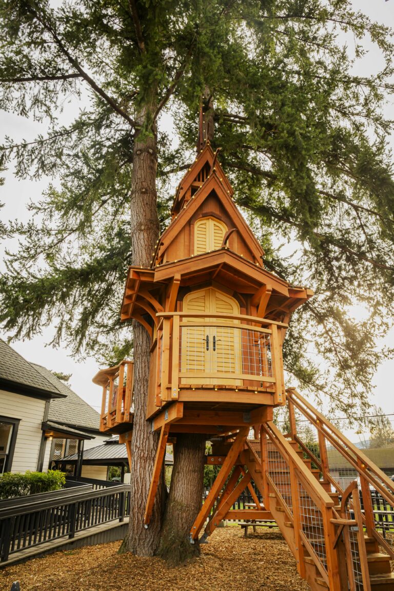 Explore Pete’s Treefort: Snoqualmie Valley’s Hidden Gem - Nelson Treehouse